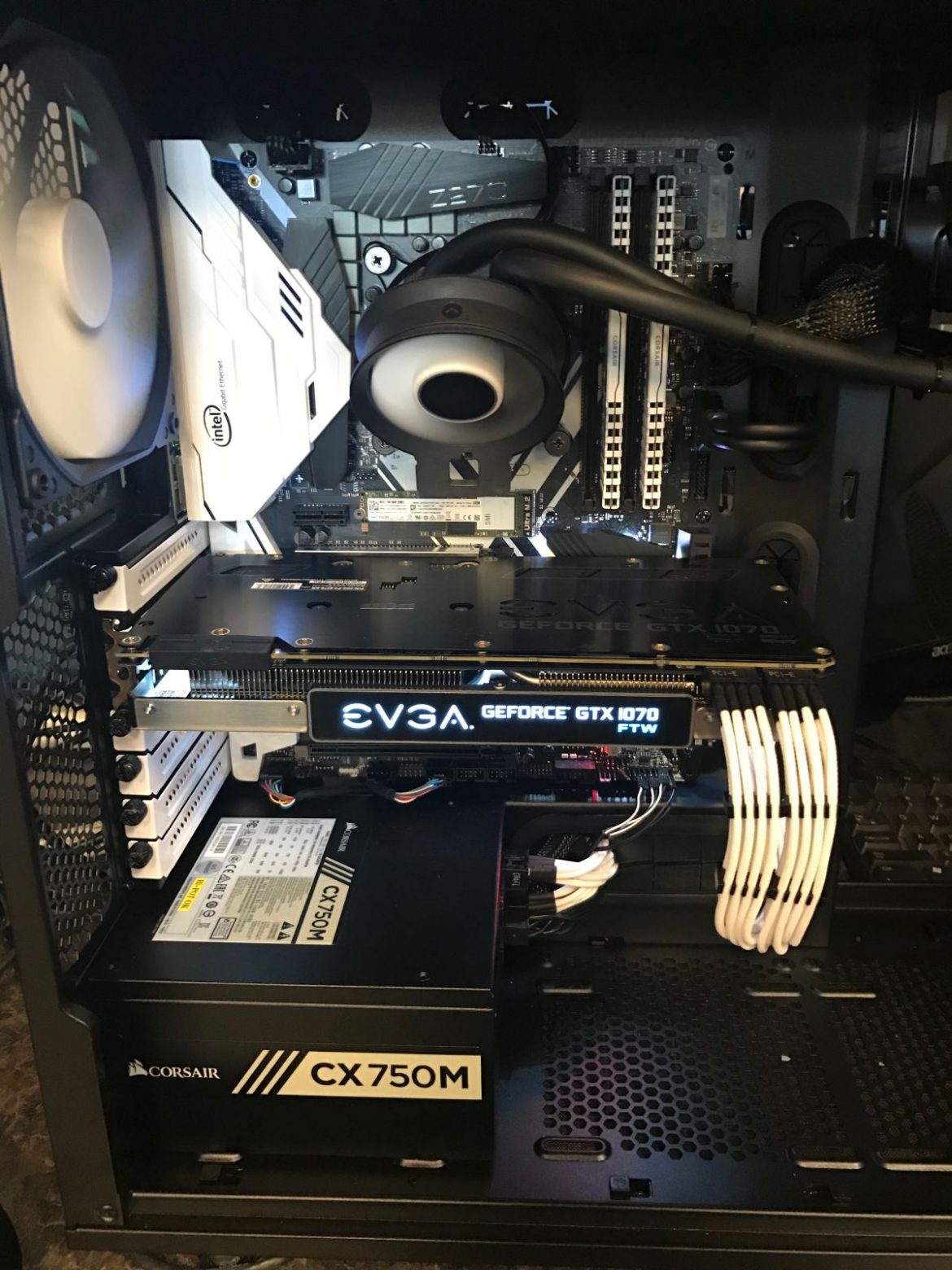 2017 Fast Gaming PC Build - i7 7700k & 1070 GTX GPU | Logistics